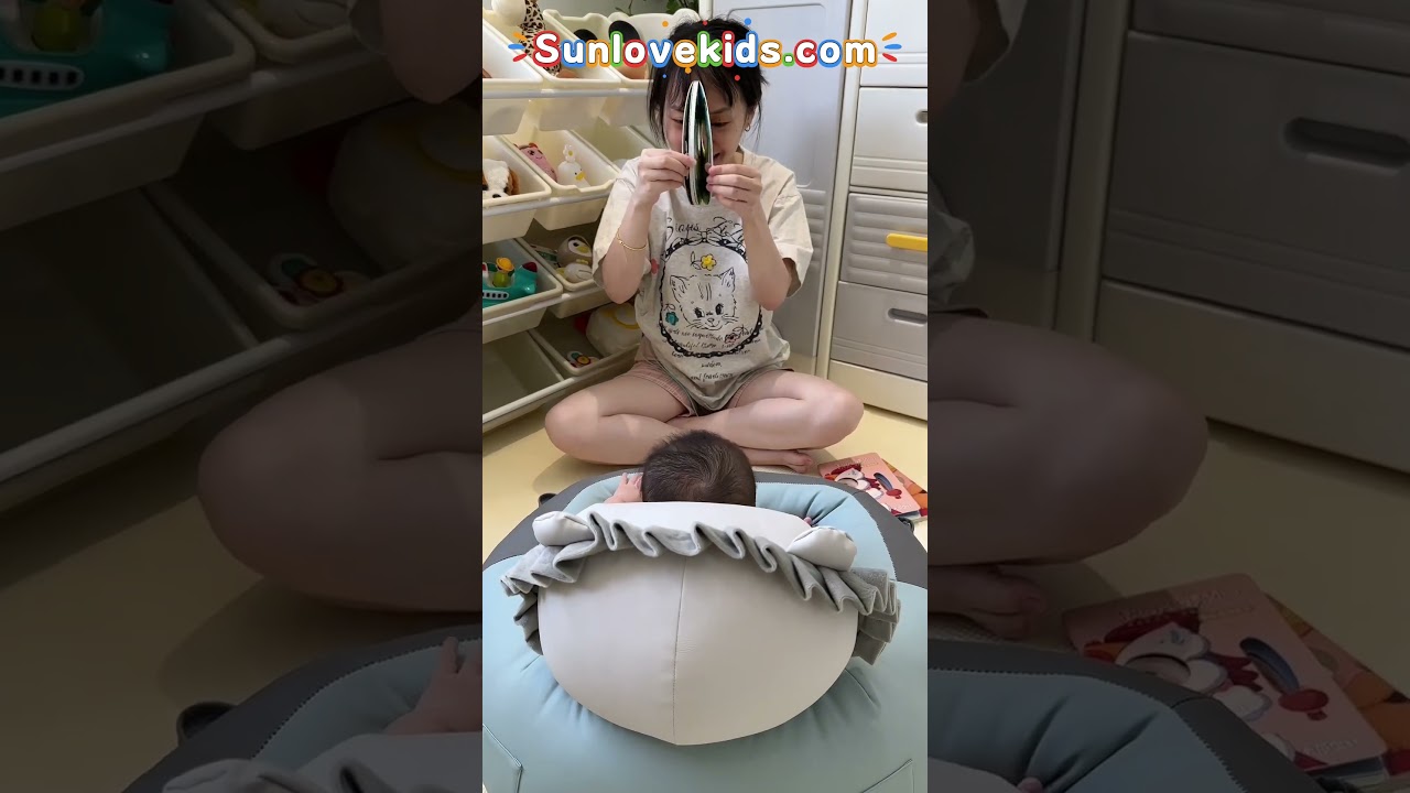 Baby Expression Flip Book – A Fun Way to Learn Emotions