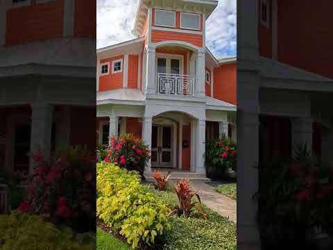 Colorful Coastal Florida Home And Gardens. #naples #homes #realestate
