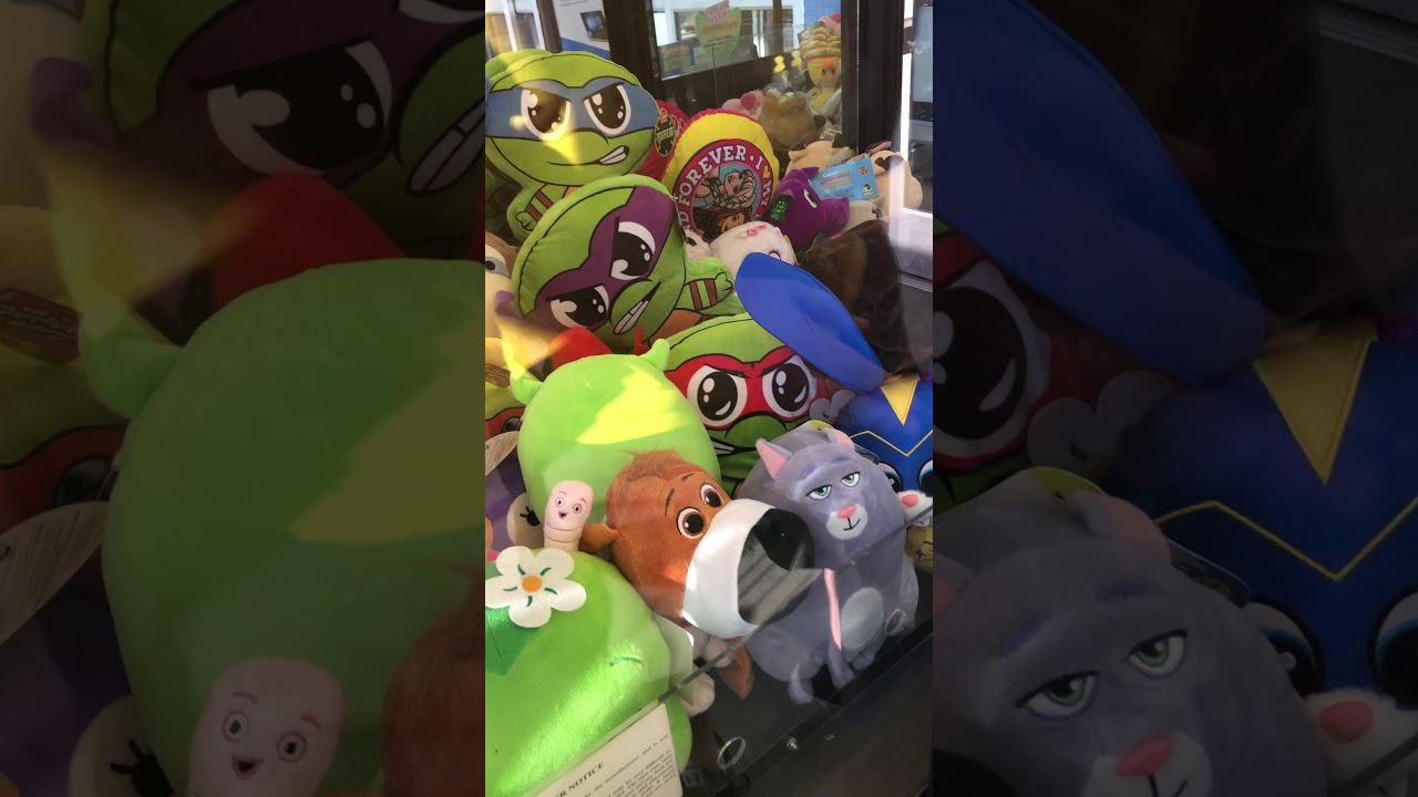 Can we Win the Popcorn Shopkins Plush?!?!?!?! You will not believe how we won it!!!!