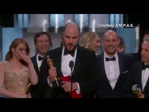 22 Best Oscars Moments of All Time - Academy Awards Throughout History