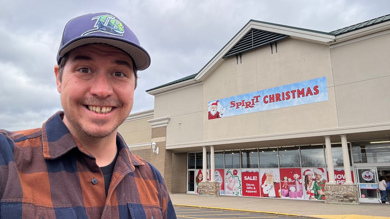 Spirit Christmas Store 2025 Full Walkthrough - Animatronics Demos - Spooky Holiday Gifts & Decor