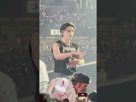 Chan making sure everyone was doing okay at dc dominate. The sweetest 😭 #skz #straykids #dominate