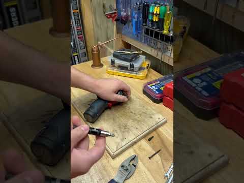 Dewalt Impact Wobble Bit Holder! Pretty Cool!