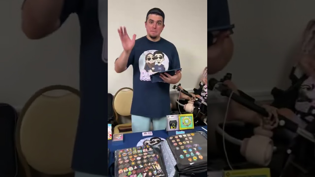 Orlando Pin Events, 1 one was hosted by Fantastic Pin Co and the 2 one was hosted by Figment Guy