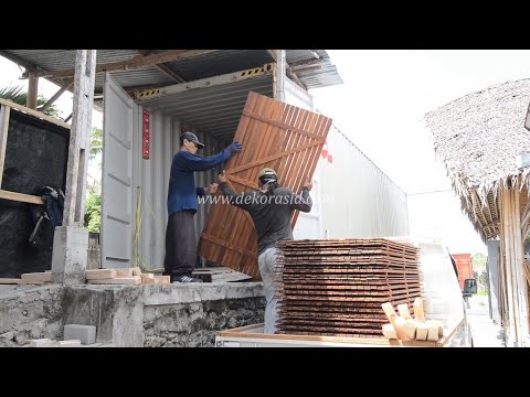 Container Loading Merbau Wood Panels - Wood Furniture