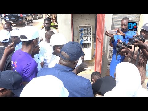 Le Dg de la Senelec visite les nouvelles installations du marché "Barack"