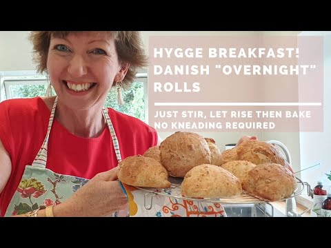 Easy Overnight No-knead Bread Rolls for a hygge Danish breakfast!