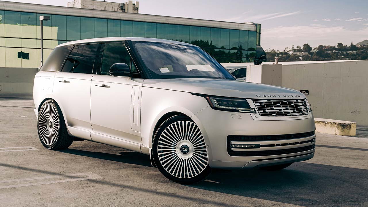 2023 Range Rover Flaunts Posh Satin Silver ‘Aluminum’ Wrap and Brushed ...