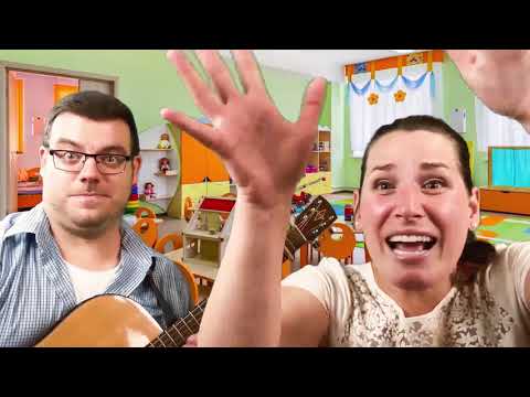 Good Morning, How Are You? (Buenos días, ¿cómo estás?) | Spanish Music Video