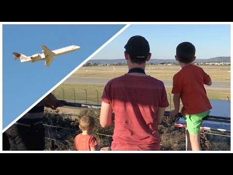 Where to Watch Planes in Perth | Explore Perth with Lisa #6