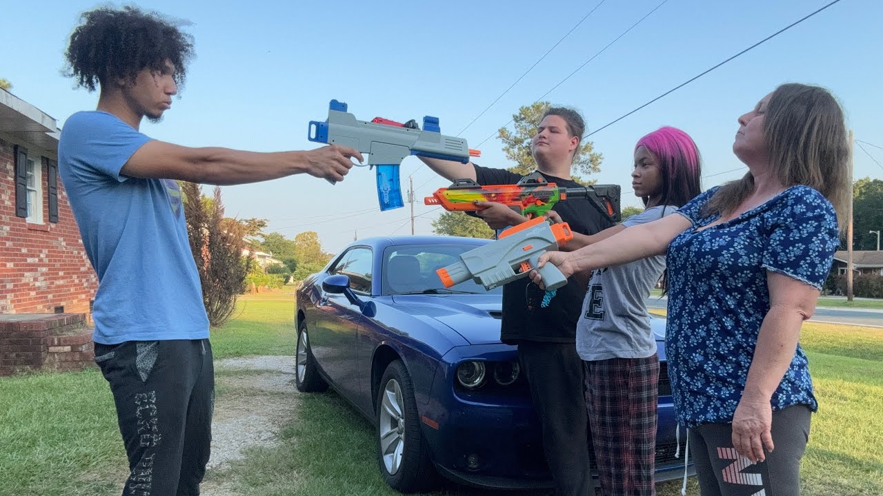Bradley Mac vs Family Splatrball War **FULL SERIES**
