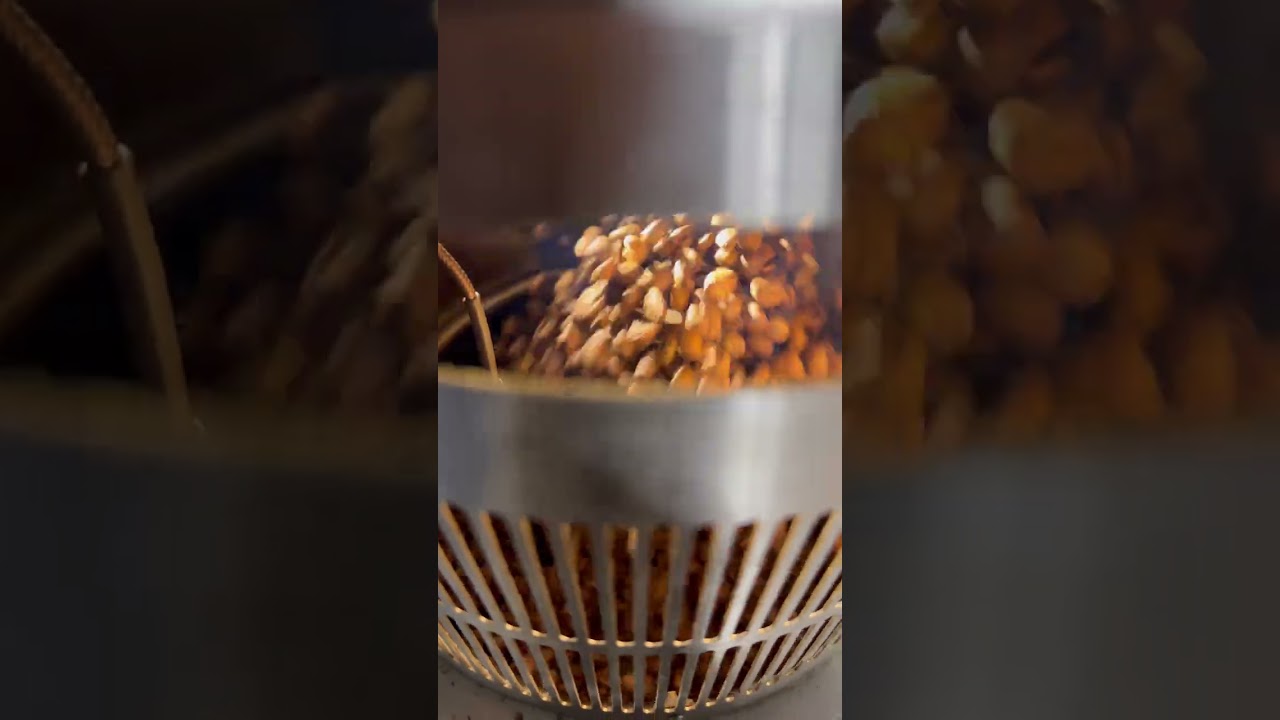 Roasting Specialty Coffee With 100% Clean Air - PNG Natural