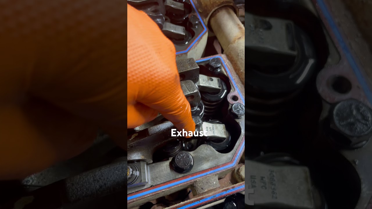 Cummins KTA 19 Cylinder Head Valve Set Up #cummins #diesel #cylinder #injector #engine #valve #usa