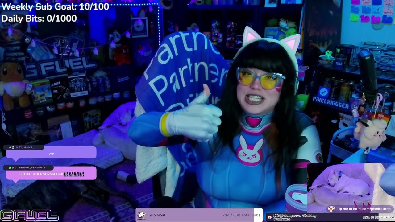 First Time Playing Overwatch in 6 Years! | Dva Cosplay | PixelxKitten Twitch Livestream