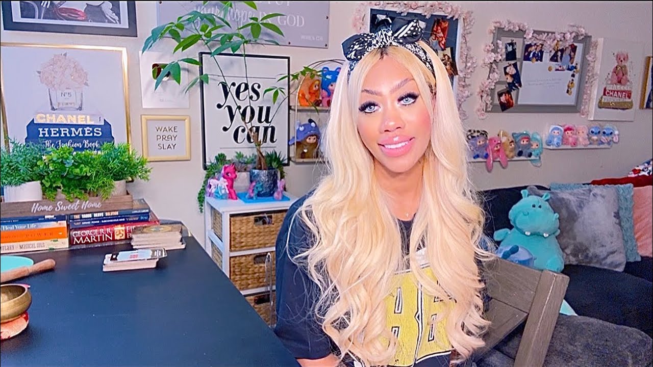 ur armor, is never forgetting who you are.. ur absence has ppl unhinged.. 