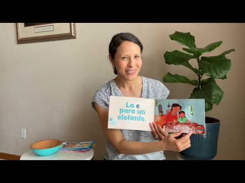 Las Vocales en Rima (The Spanish Vowels) Rhyming Read Along