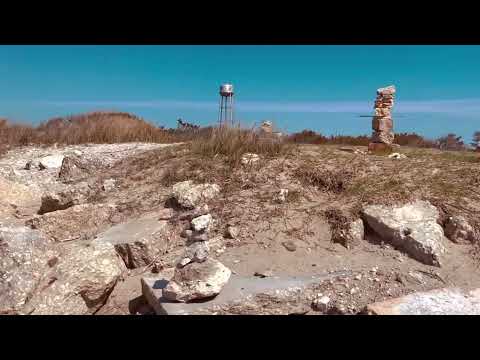 STRANGE ROCK FORMATIONS AT SUNSET BEACH CAPE MAY NJ!