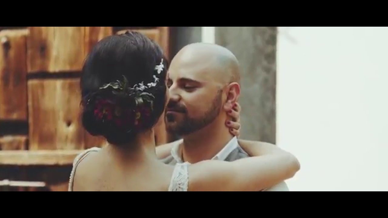 Como Branco - Carina & Joao Elopement - Destination Wedding