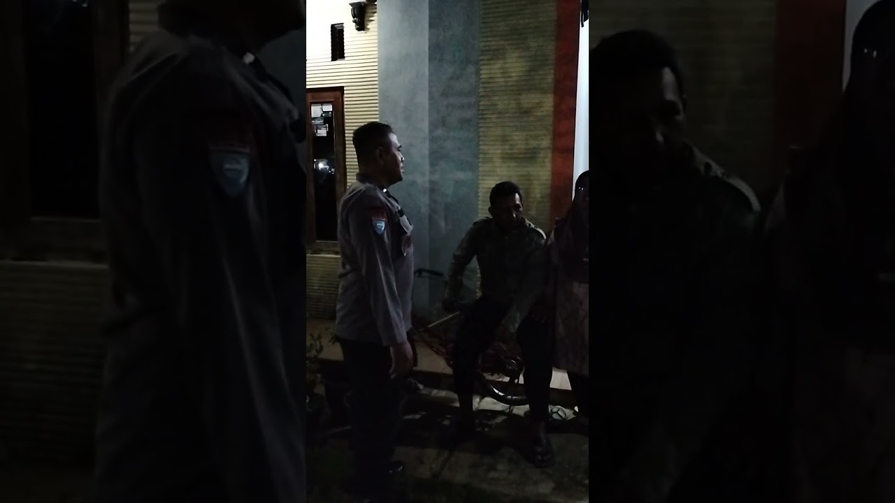 Bhabinkamtibmas Polsek Bukateja melaksanakan sambang warga menjaga Kamtibmas yang aman, kondusif