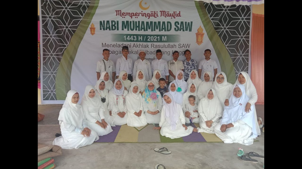 PERINGATAN MAULID NABI MUHAMMAD SAW DI SMP N 1 RUNDENG