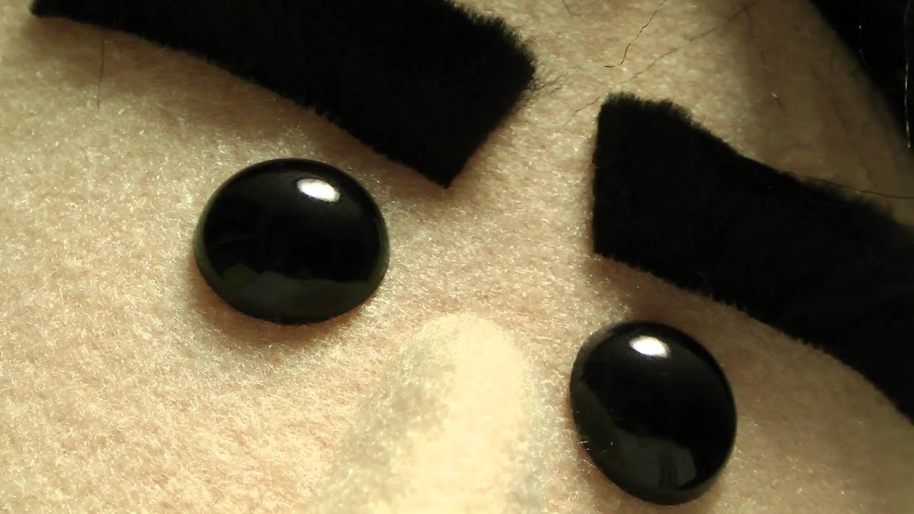 The Bitter Script Reader pitches his script TOBY IS NOW FOLLOWING YOU