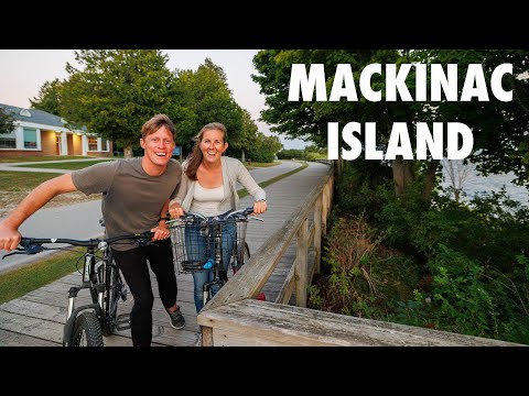 We boated 2,777 miles to Mackinac Island!