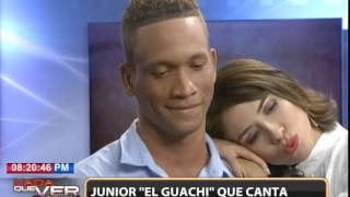 ¡Qué voz! Conoce a Junior El Guachi que canta (vídeo)