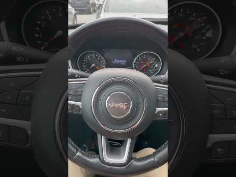Start up sequence of the 2021 Jeep Compass Limited.