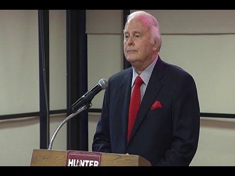 Best-Selling Author: Stuart Woods | May 21, 2012