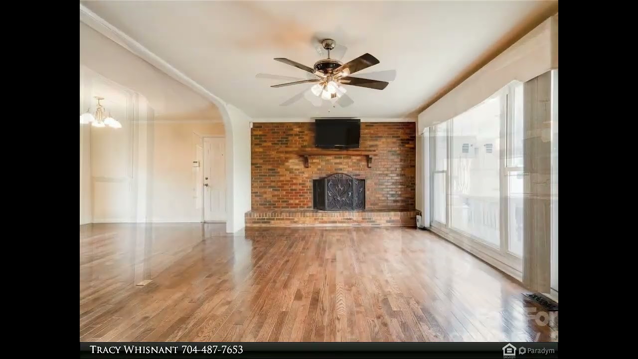 RE/MAX Select - 845 Long Branch Road