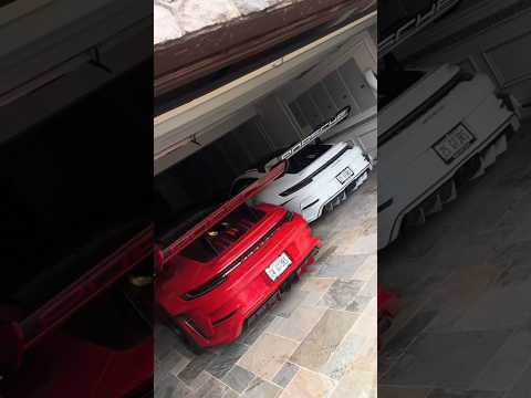 RED OR WHITE ?🆘 #porsche #cars #automobile #cartok #car #porschegt3rs