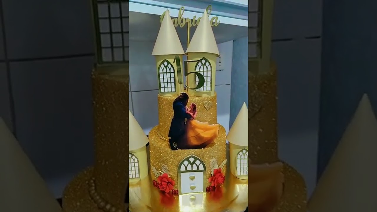 Bolo da Bela e a Fera no castelo 🤗❤