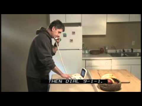 CapTel 800: Dialing 911 in 2-Line Mode