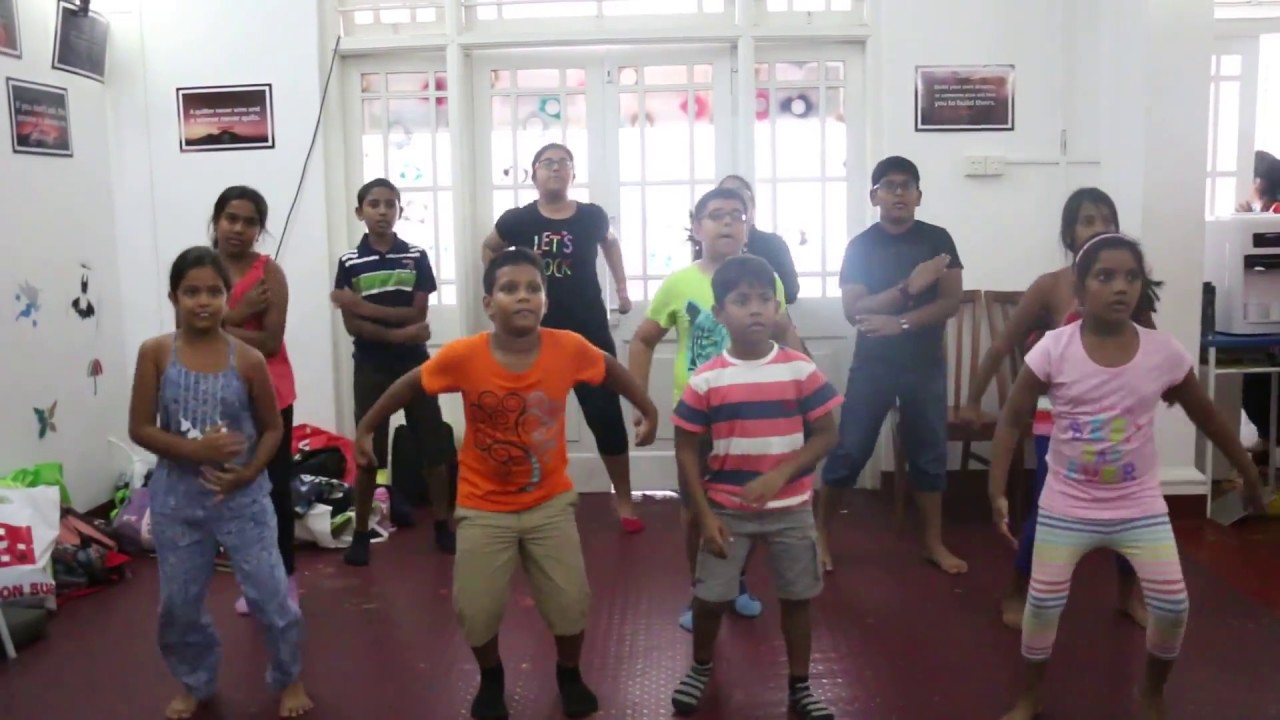 Holiday Camp 2017 July - Dancing