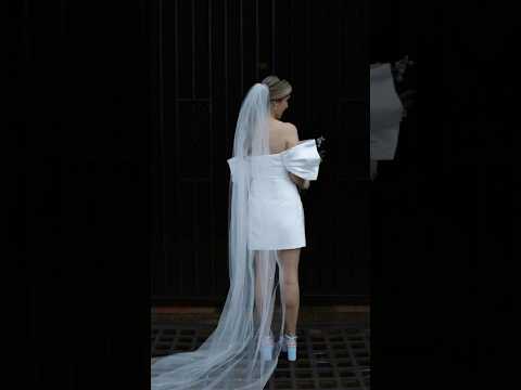 Something Blue: Incorporating Blue Details Into Your Wedding Look #bridalstyle