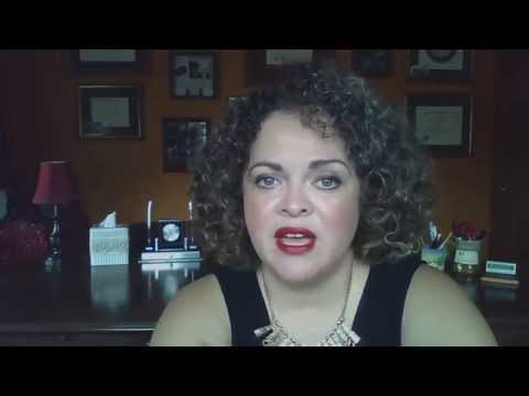 Explaining the difference between refugees and displaced persons