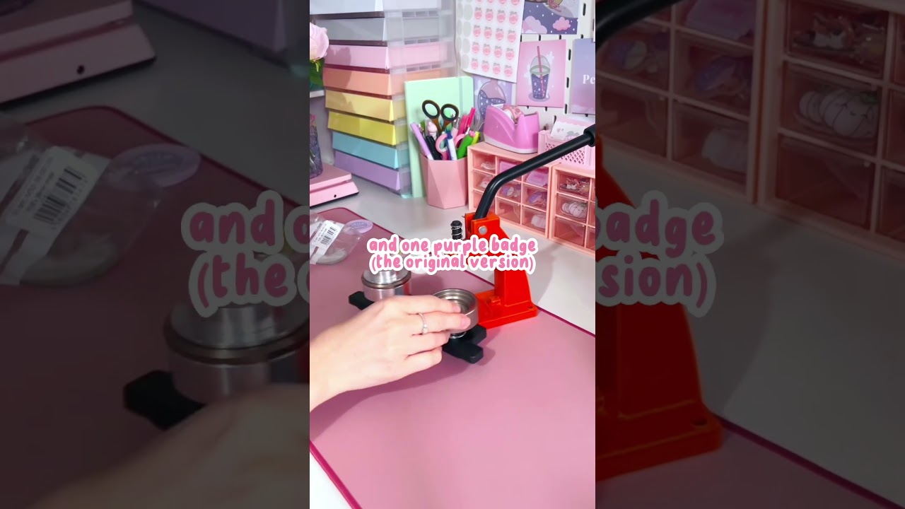 Custom pin badge order 💚 #etsyshop #smallbiz #badgemaking