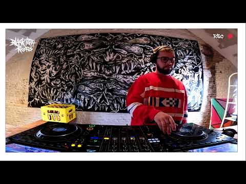 Black Teeth Radio: Biscotti Disco Affair with Pyckä 26-01-2025