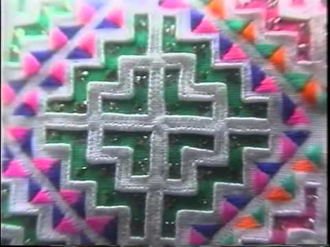 Paj Ntaub: Textile Techniques of the Hmong