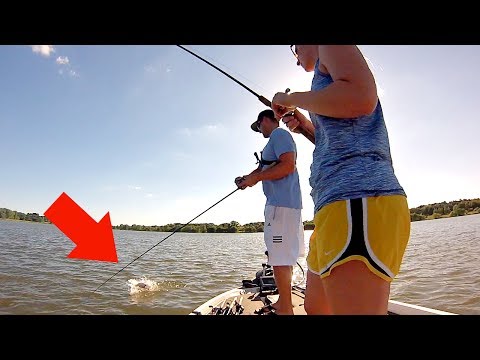 *HOOKED UP* with a SLAUNCH out Deep!!