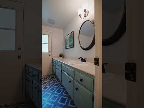398 Day Road, Ventura, California 93003