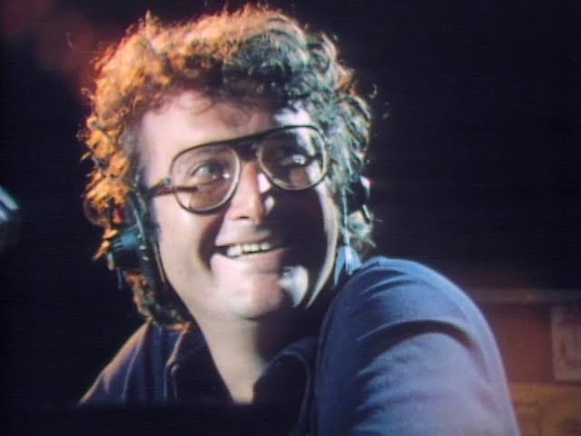 Randy Newman - Short People Lyrics And Videos
