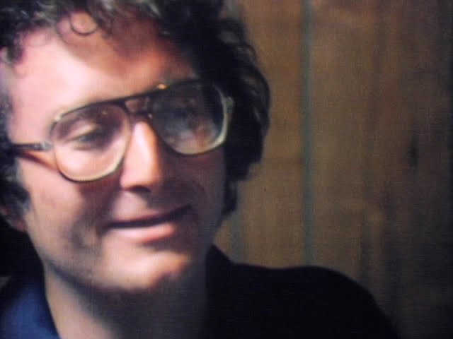 Randy Newman - Short People Lyrics And Videos