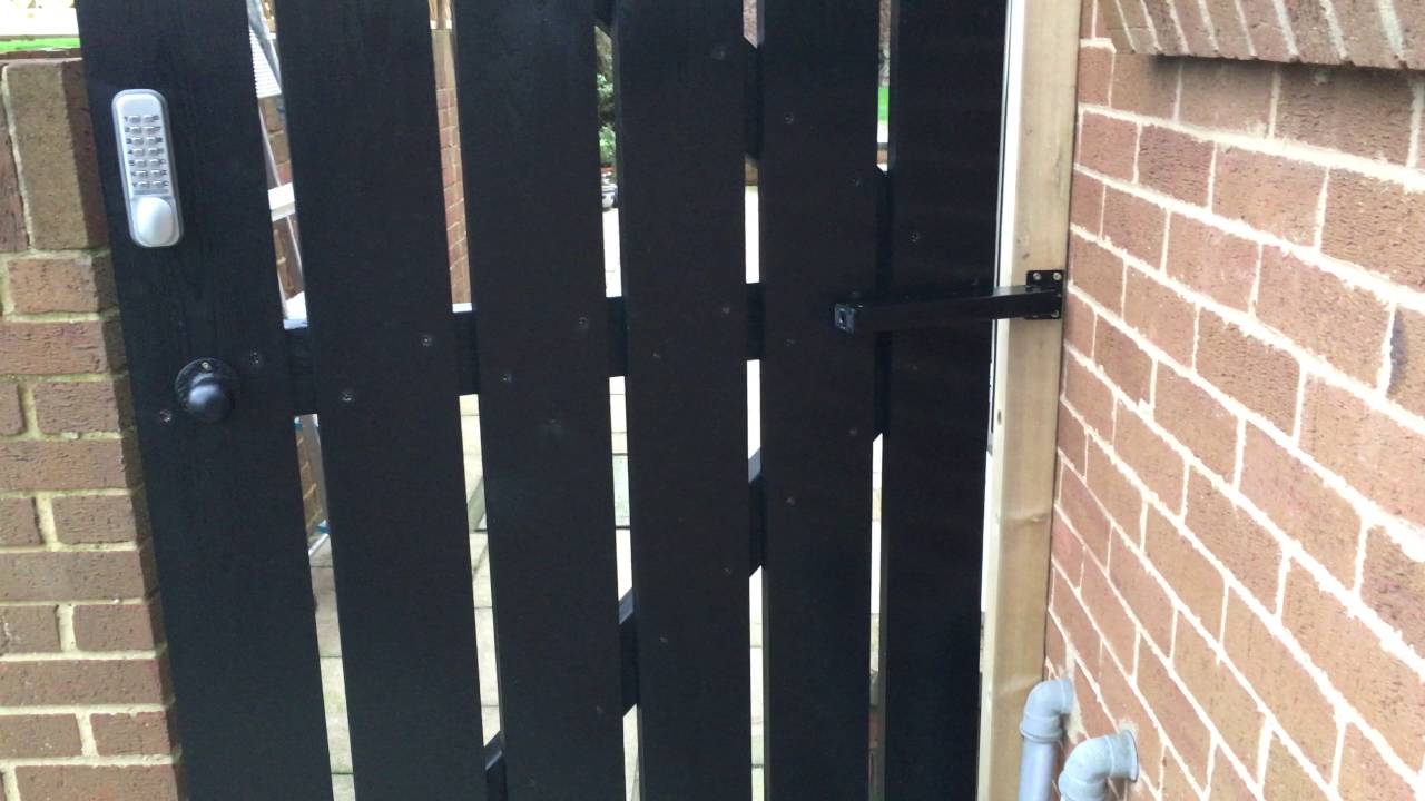 GC2000 Gate Closer in action