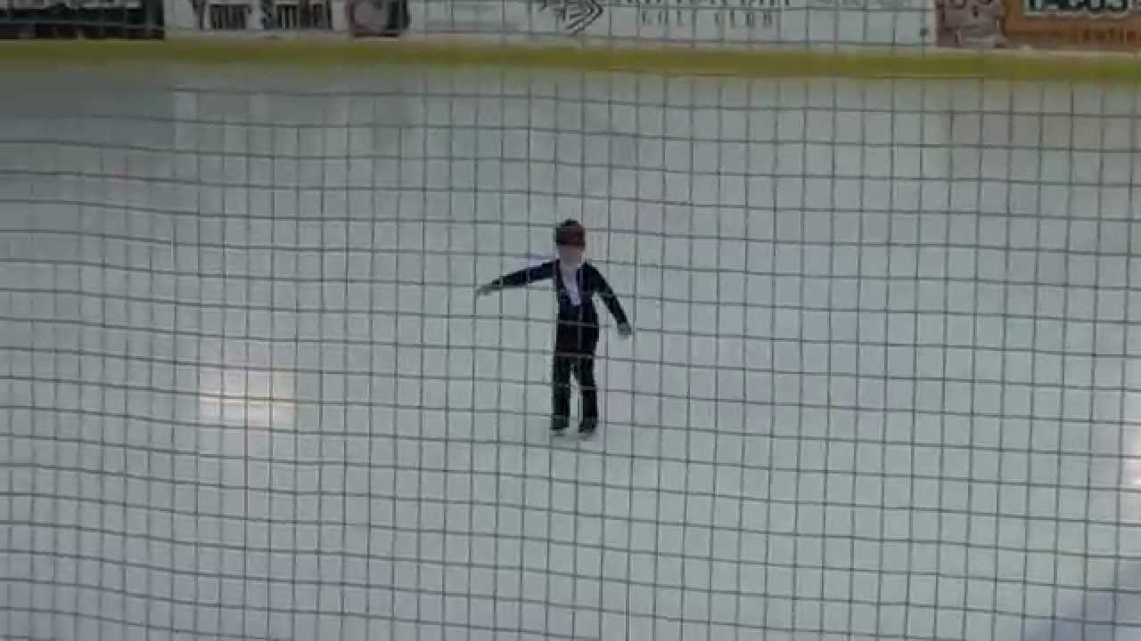Walker - Basic 3 skating competition
