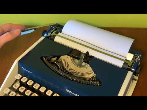 Typewriter Demo: Difference Between Carriage Return and Line Feed