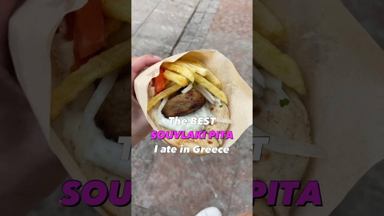 BEST souvlaki pitas in Greece 🇬🇷 #athens #souvlaki #gyro #mykonos