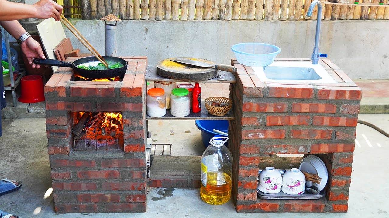 How To Build A Large Fully Functional Wood Stove For The Cold Winter