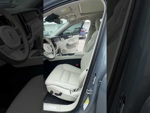 2022 Volvo XC60