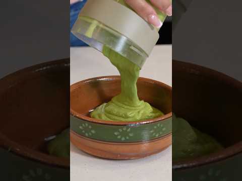 My ONE MINUTE Avocado Salsa! #shorts